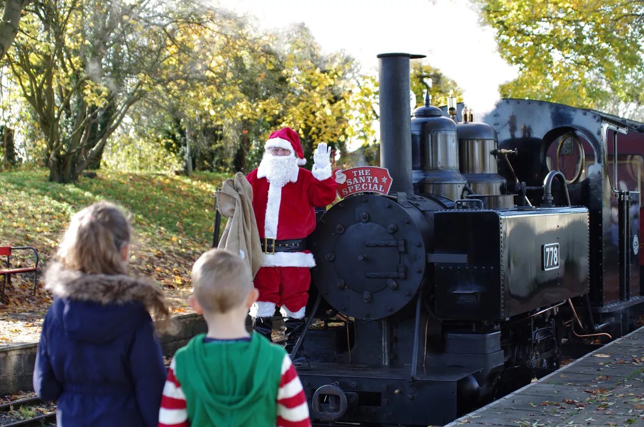 Santa’s Steam Specials: Leighton Buzzard Railway - FEDECRAIL